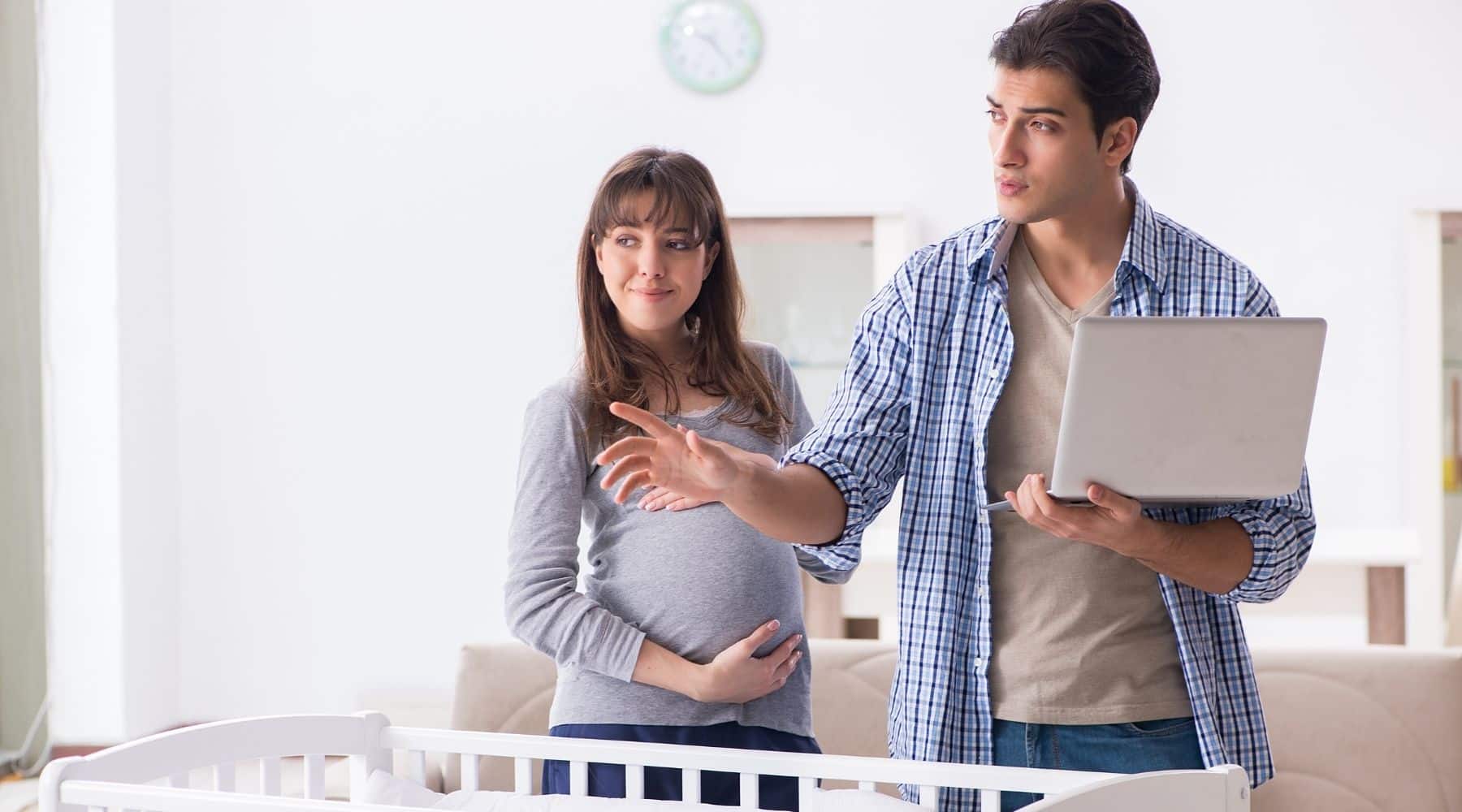 Why January Is the Best Time to Book a Newborn Care Specialist